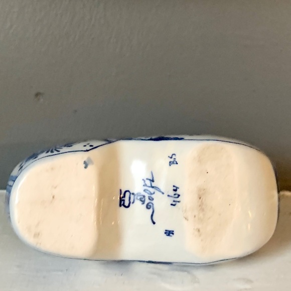 Accents | Vintage Collectible Ceramic Dutch Shoe | Poshmark